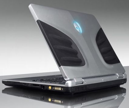 Alienware Area-51 m15x | Red Adictos